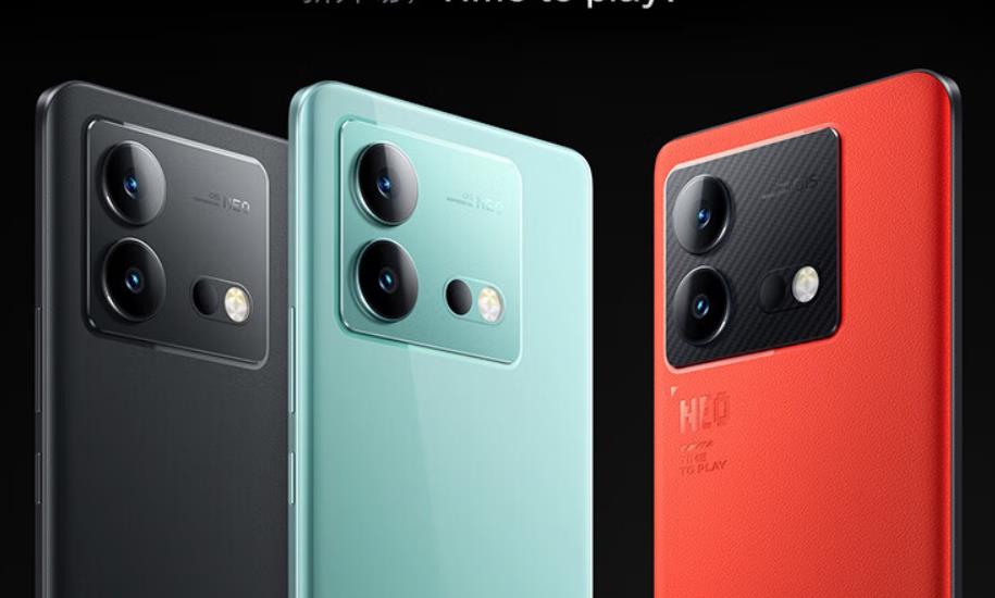 It looks like a mid-range phone from the front, but it has a flagship ...