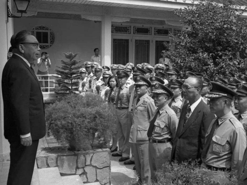 When Chiang Ching-kuo passed away in 1988, the bank deposits were made public, and the account ...