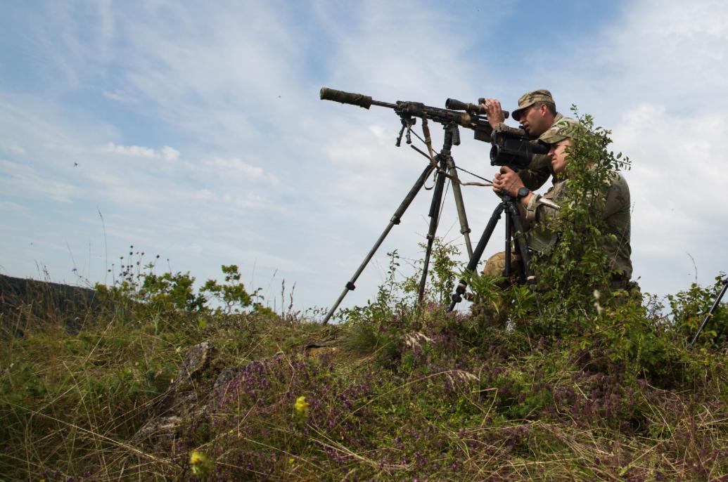 Soldiers from 14 countries participated in the European Army sniper ...