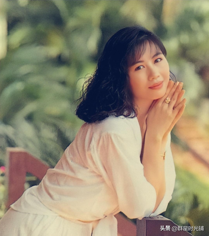 "Luk Fook Jewelry" Yang Baoling, three marriages and three different ...