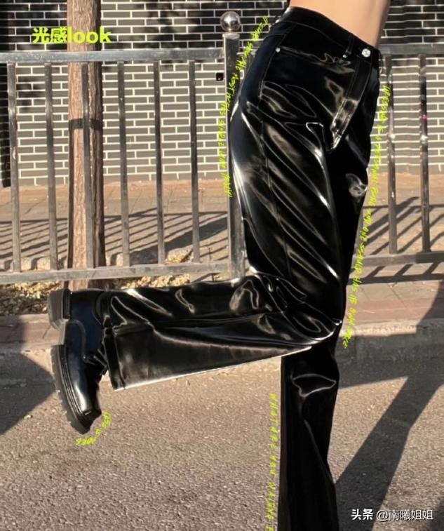 Trendy people have another way to wear: "liquid pants + flat shoes ...