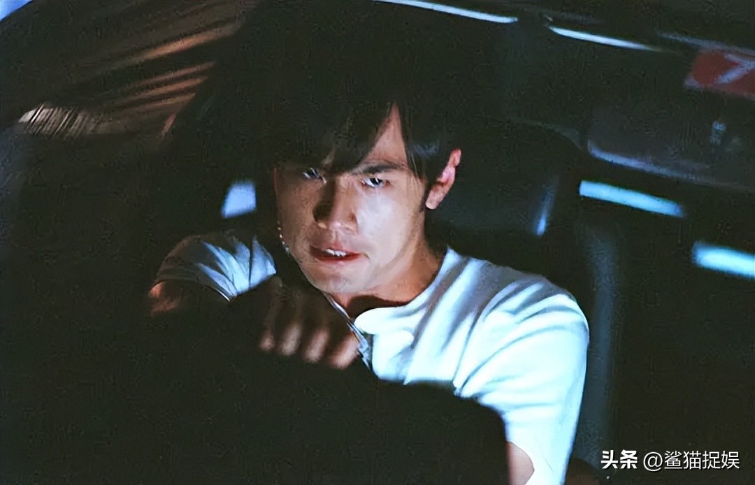 Jay Chou and Edison Chen in the same frame perform an animation-adapted ...