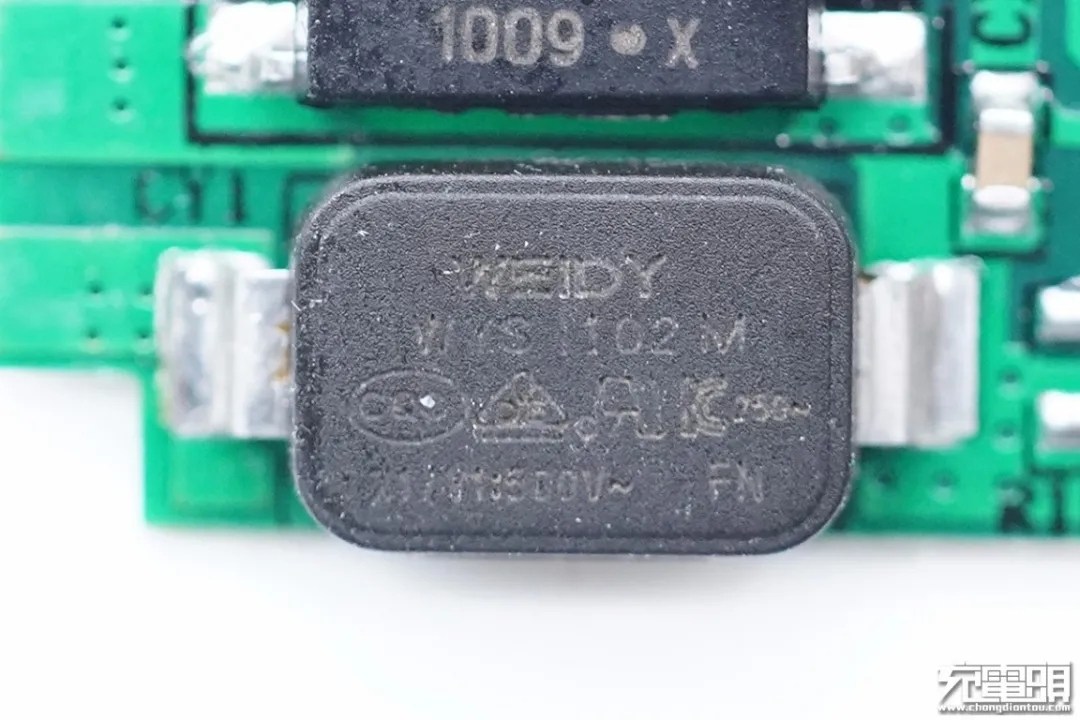 Weidi has launched a variety of capacitor products, which are widely ...