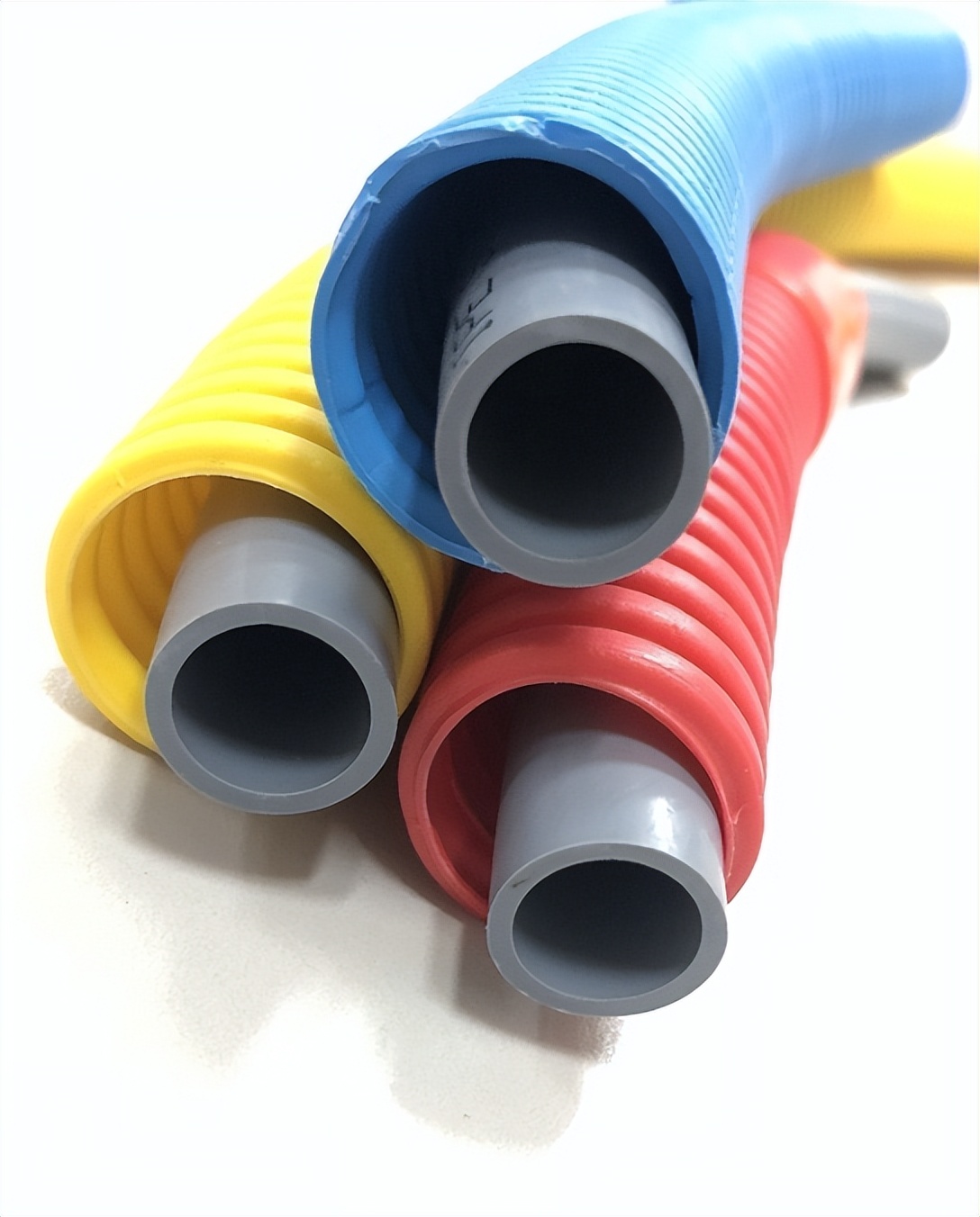 The series water piping has been out, and the large flow depends on the ...