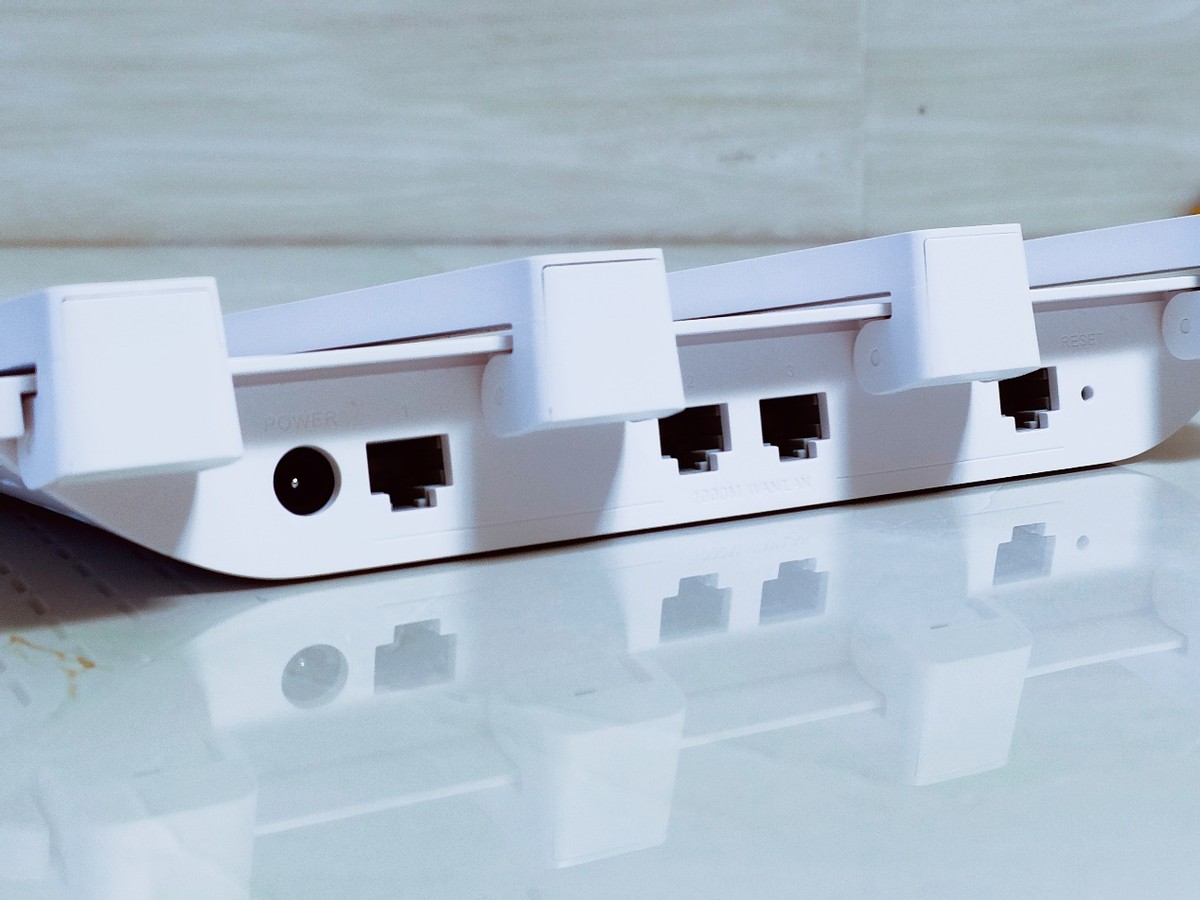 Honor router 4 Pro hands-on experience, although small but powerful can ...
