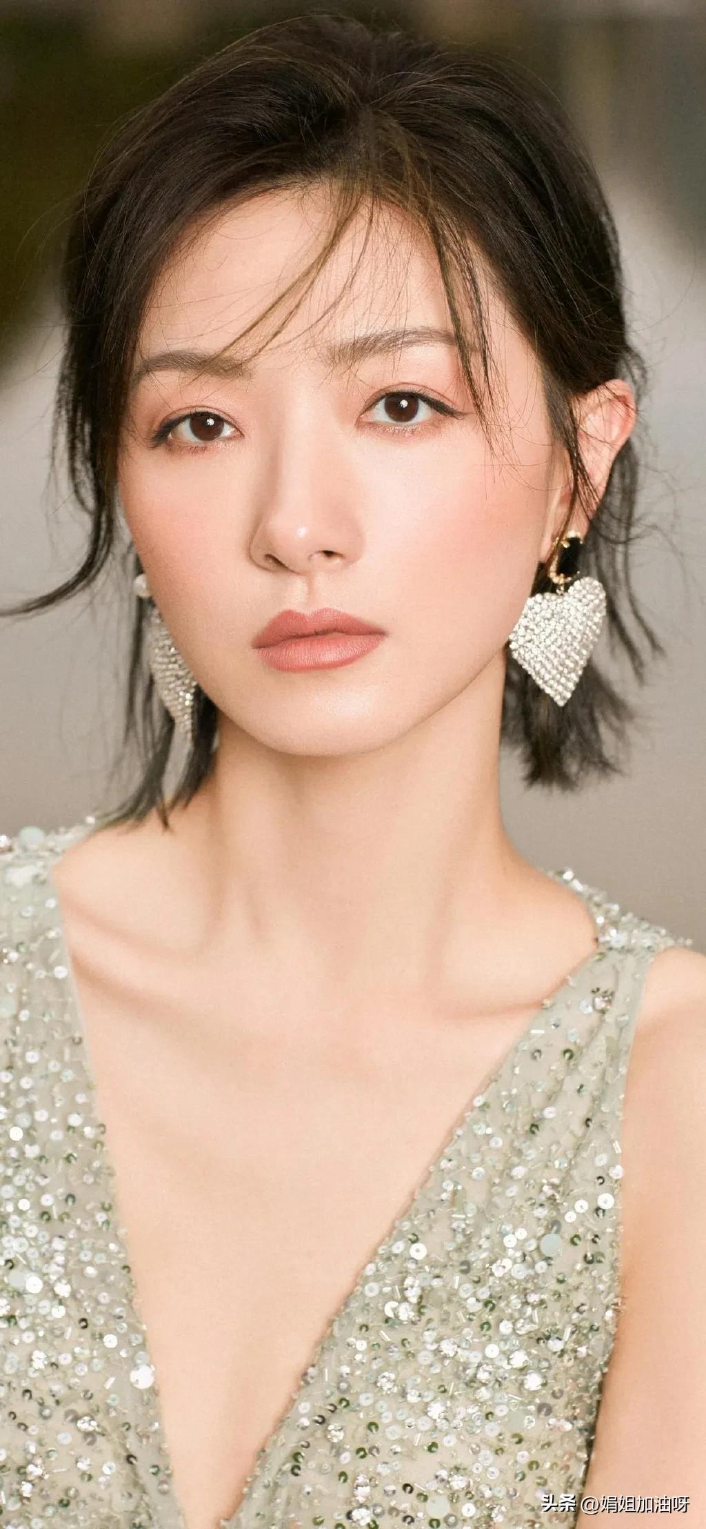 Share pictures, the goddess of temperament Wan Qian - iNEWS