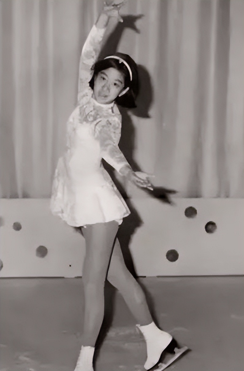 Billionaire Wang Weiwei: 73-year-old selfie looks like a girl, but she ...