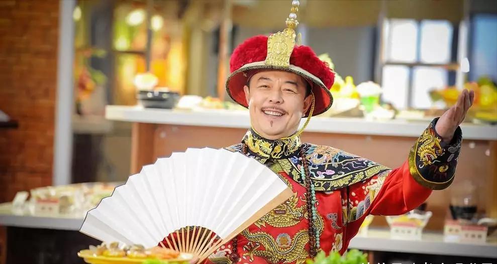 From the beloved "Huang Ama" to the despised "anchor", what did Zhang ...