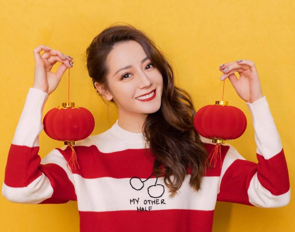 30-year-old Di Lieba is rumored to be 8 months pregnant, and the ...