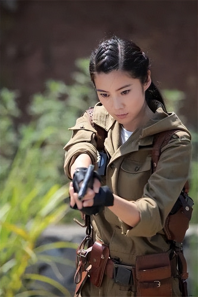 The "female version of Yu Zhen" is charming, young and beautiful, a ...