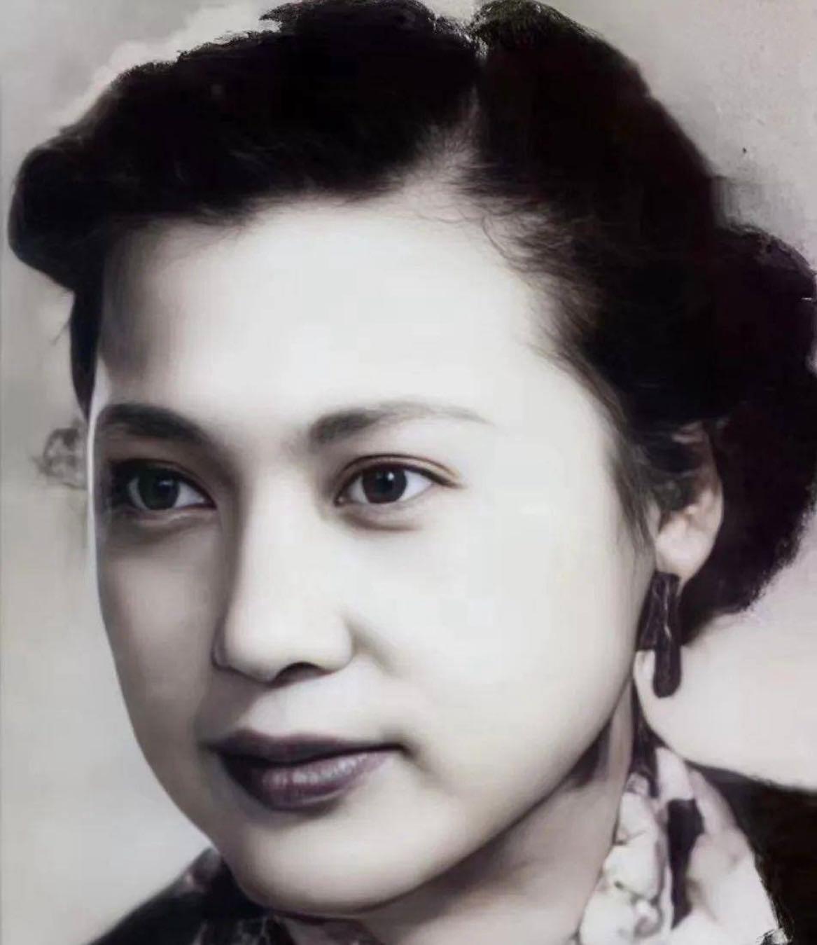 Faint Reminiscences - Beautiful Years (Qin Yi, a famous Chinese film ...