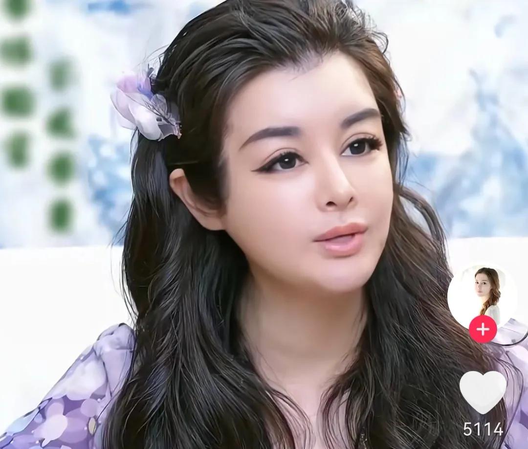 President Yu Wenhong is very diligent and insists on doing live ...