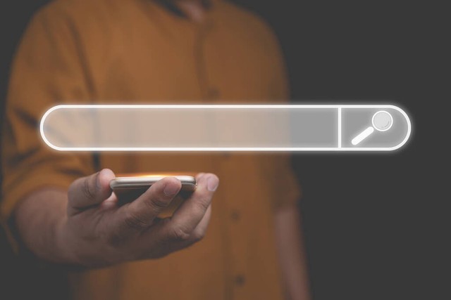 Bill Gates: Artificial intelligence may "replace" search engines and ...