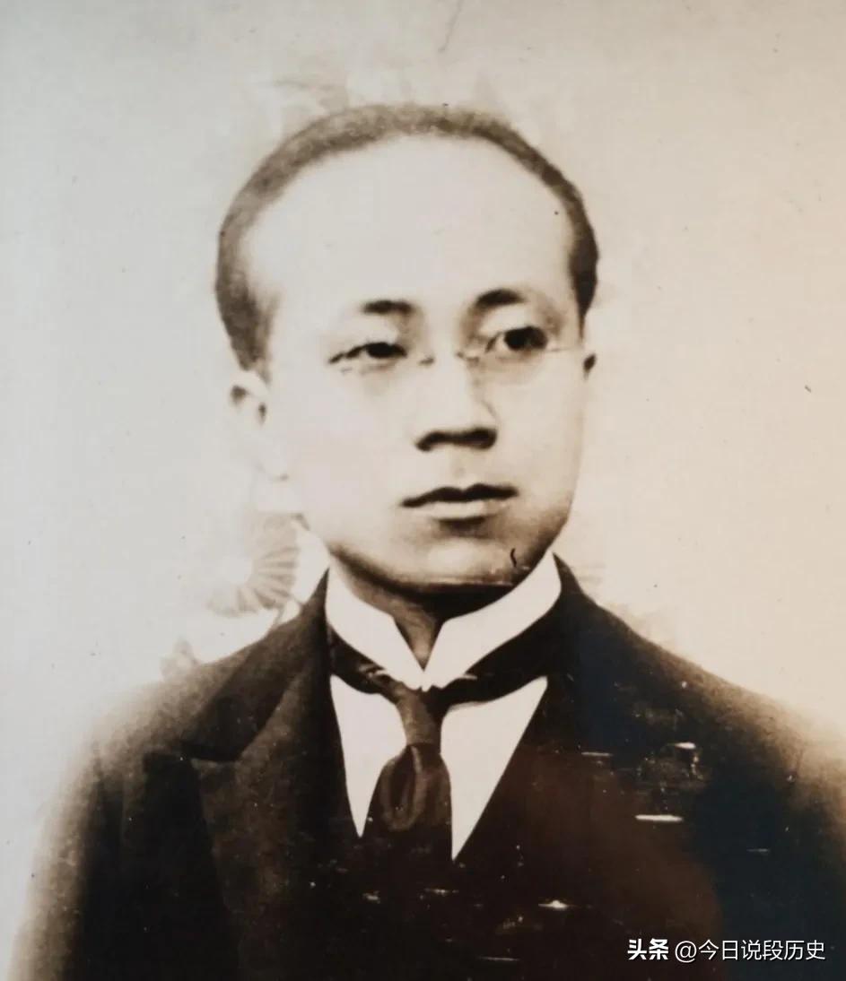 Who are the unique "father and son" diplomats in modern history? - iMedia