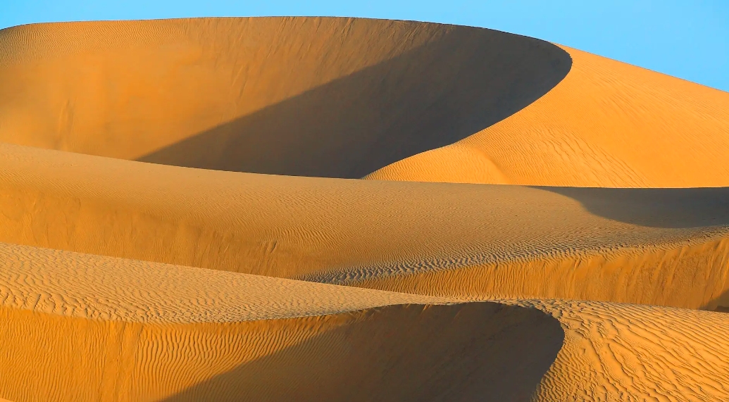 The Mu Us Desert is about to disappear. Why won't Taklimakan, which is ...