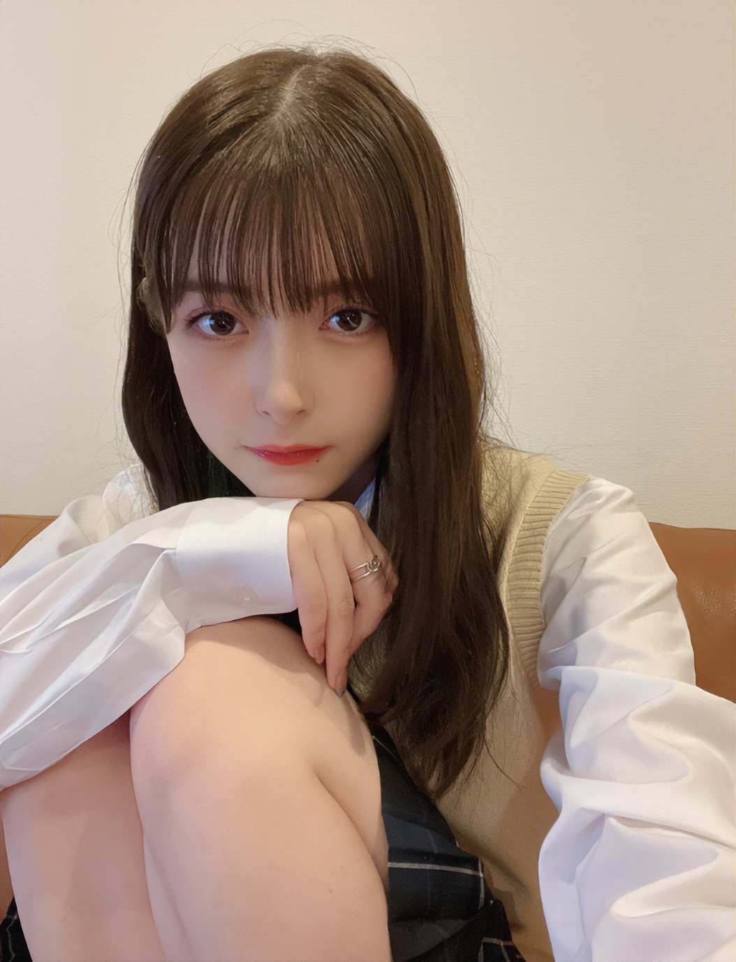 Enjoy the beautiful photos of Japanese photo model Hazuki Kimura! - iNEWS