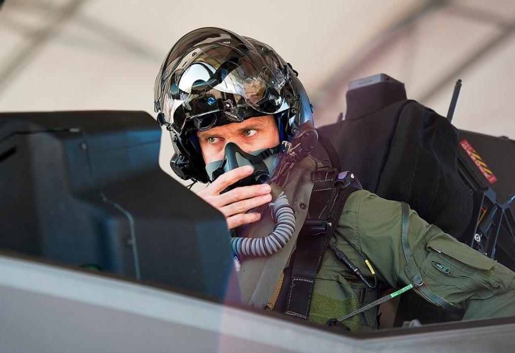 Fighter planes don't have toilets, what should pilots do if they have ...