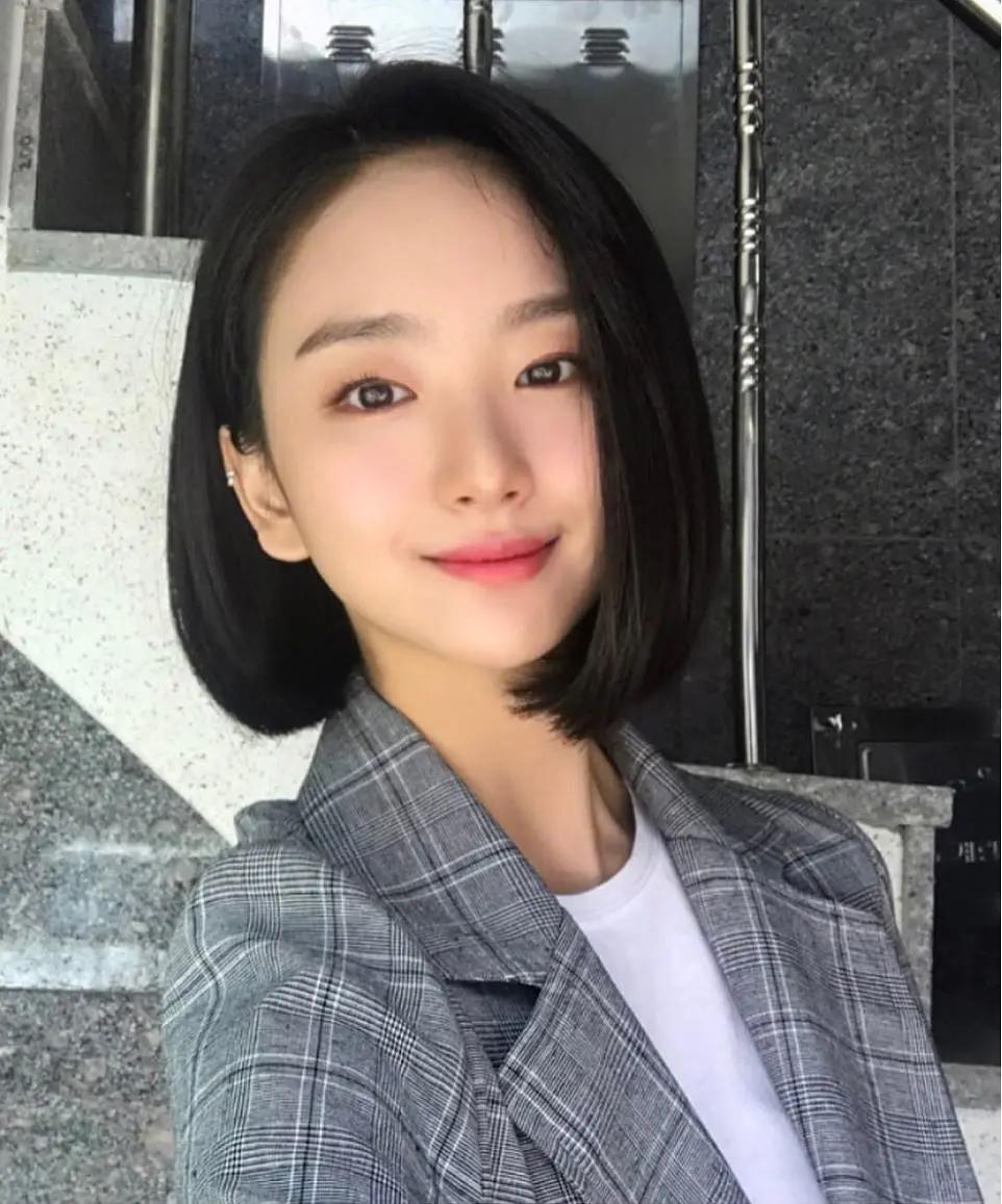 Korean actress @ Won Jin Ah - iNEWS