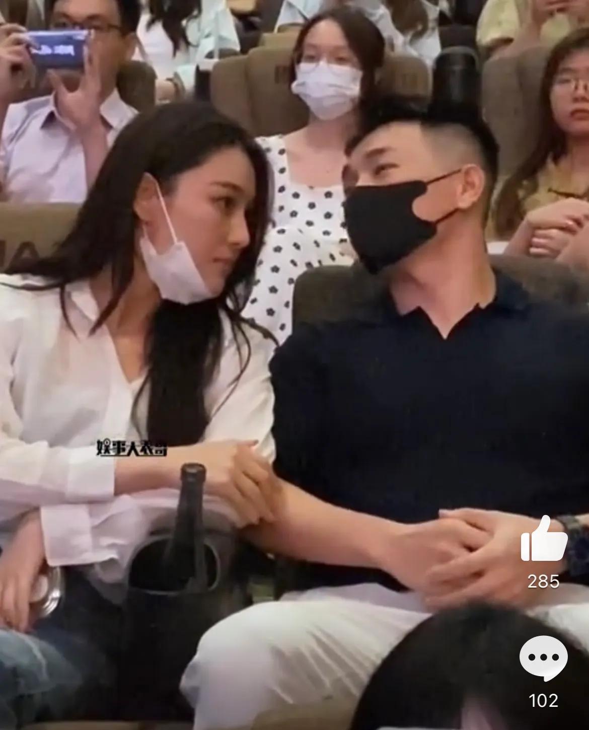 Zhang Xinyu and her husband He Jie fit together to contribute to Wang Baoqiang's new movie, He ...