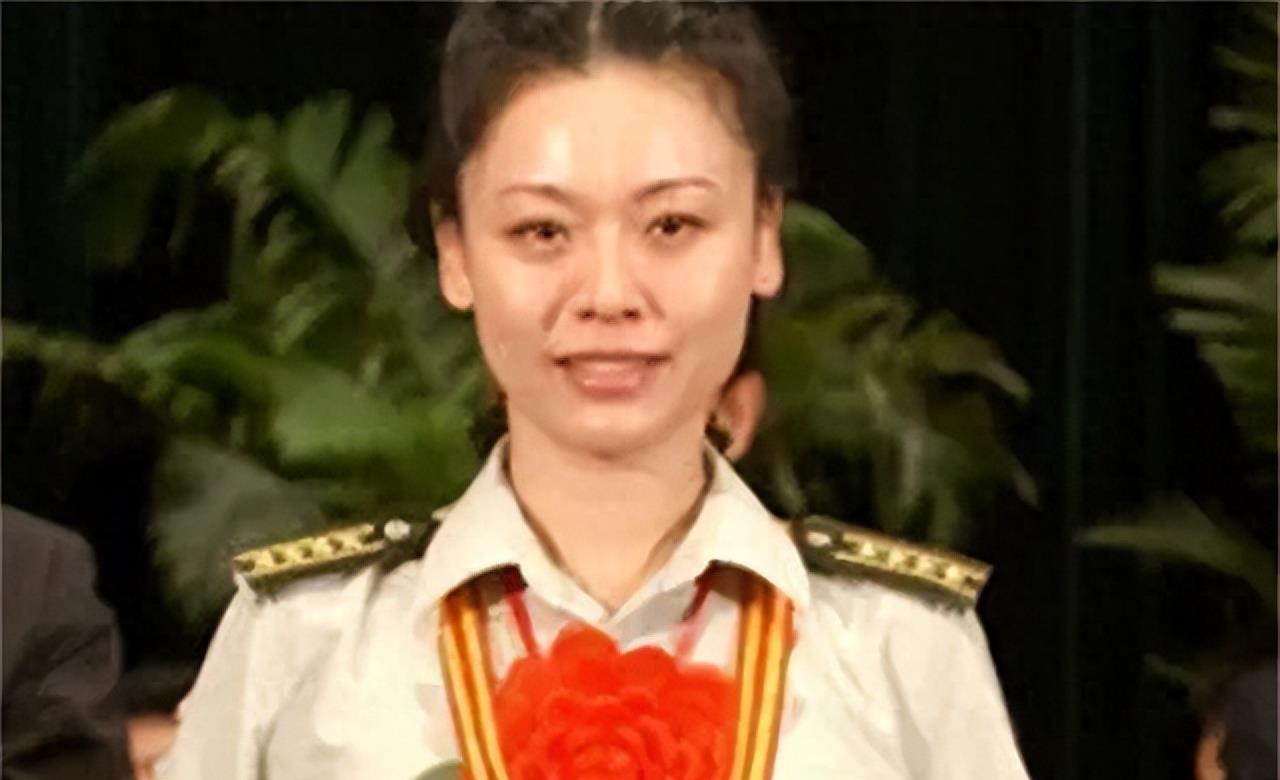 China's most beautiful general, Major General Liu Min, how beautiful is ...