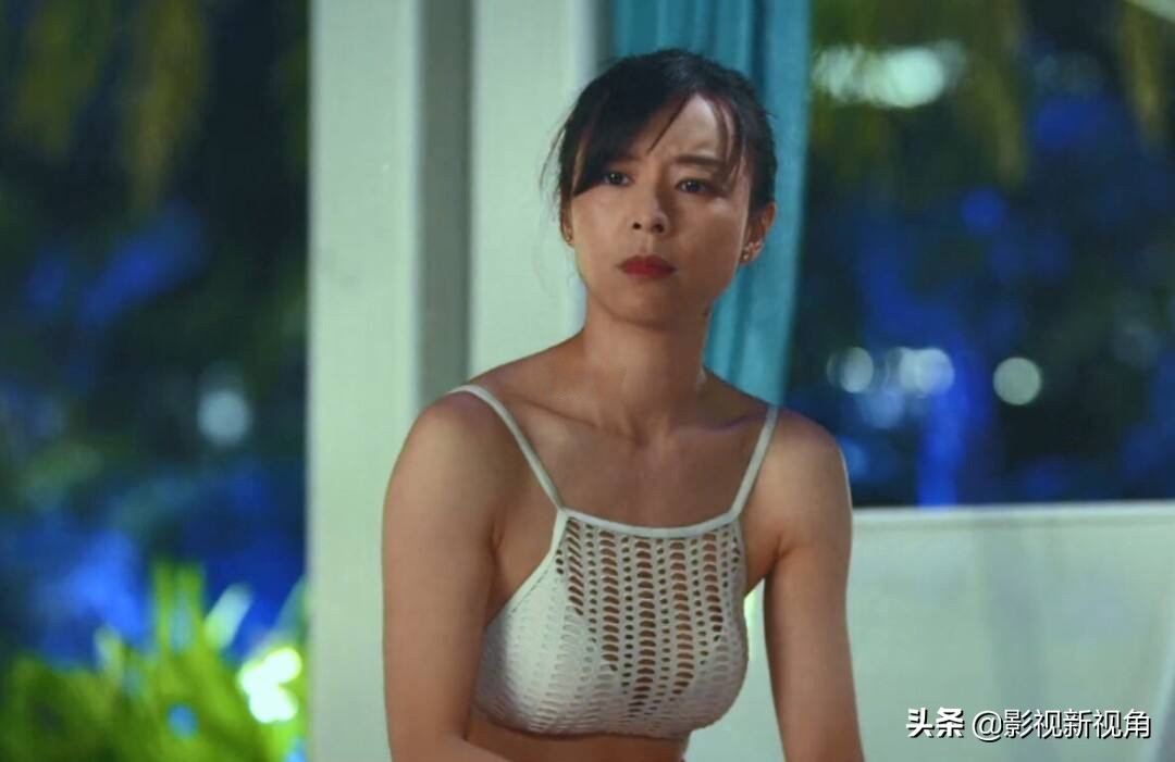 Zhang Jingchu's work on the set is so hot - iNEWS