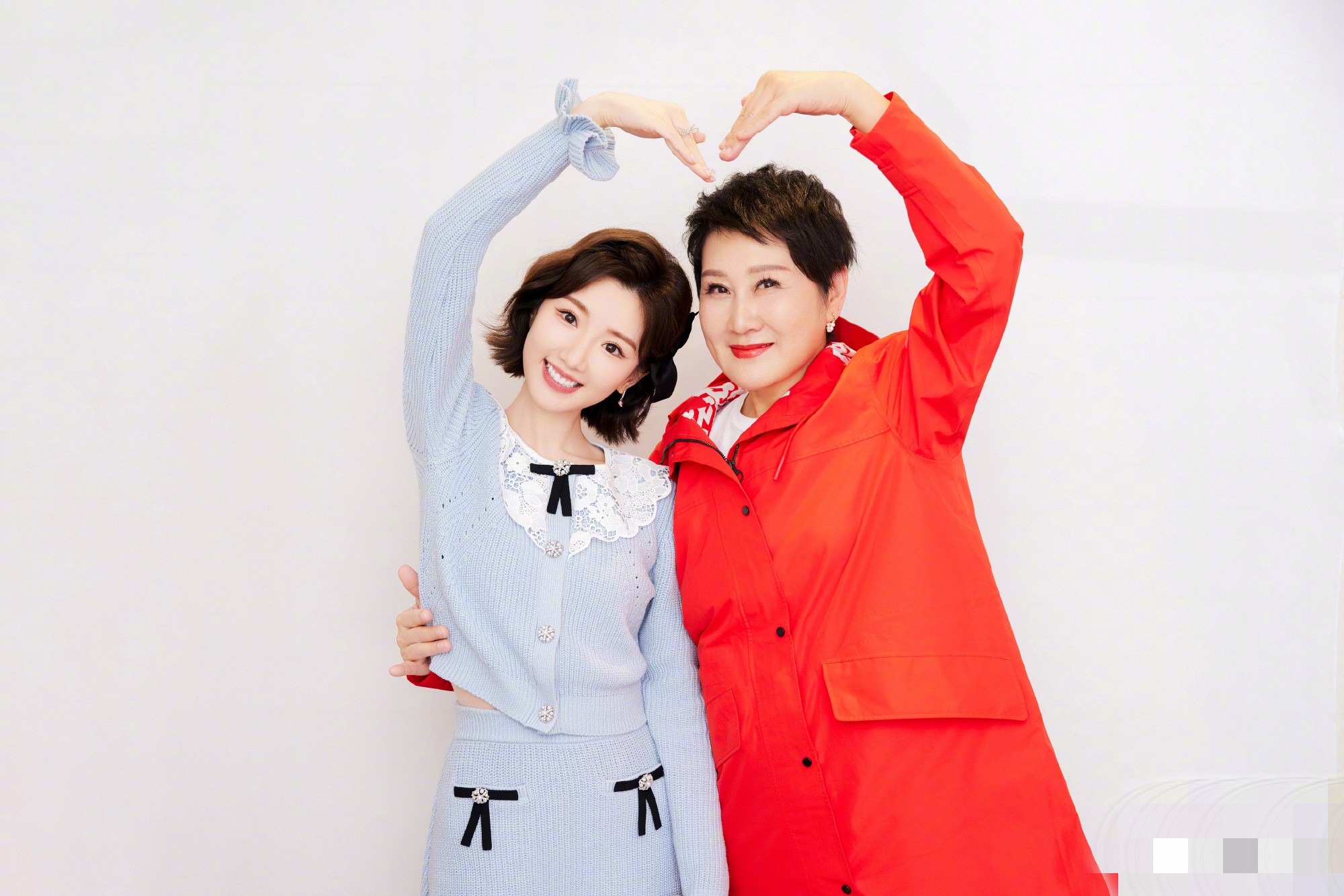 Appreciation of beautiful photos of Mao Xiaotong and friends - iMedia