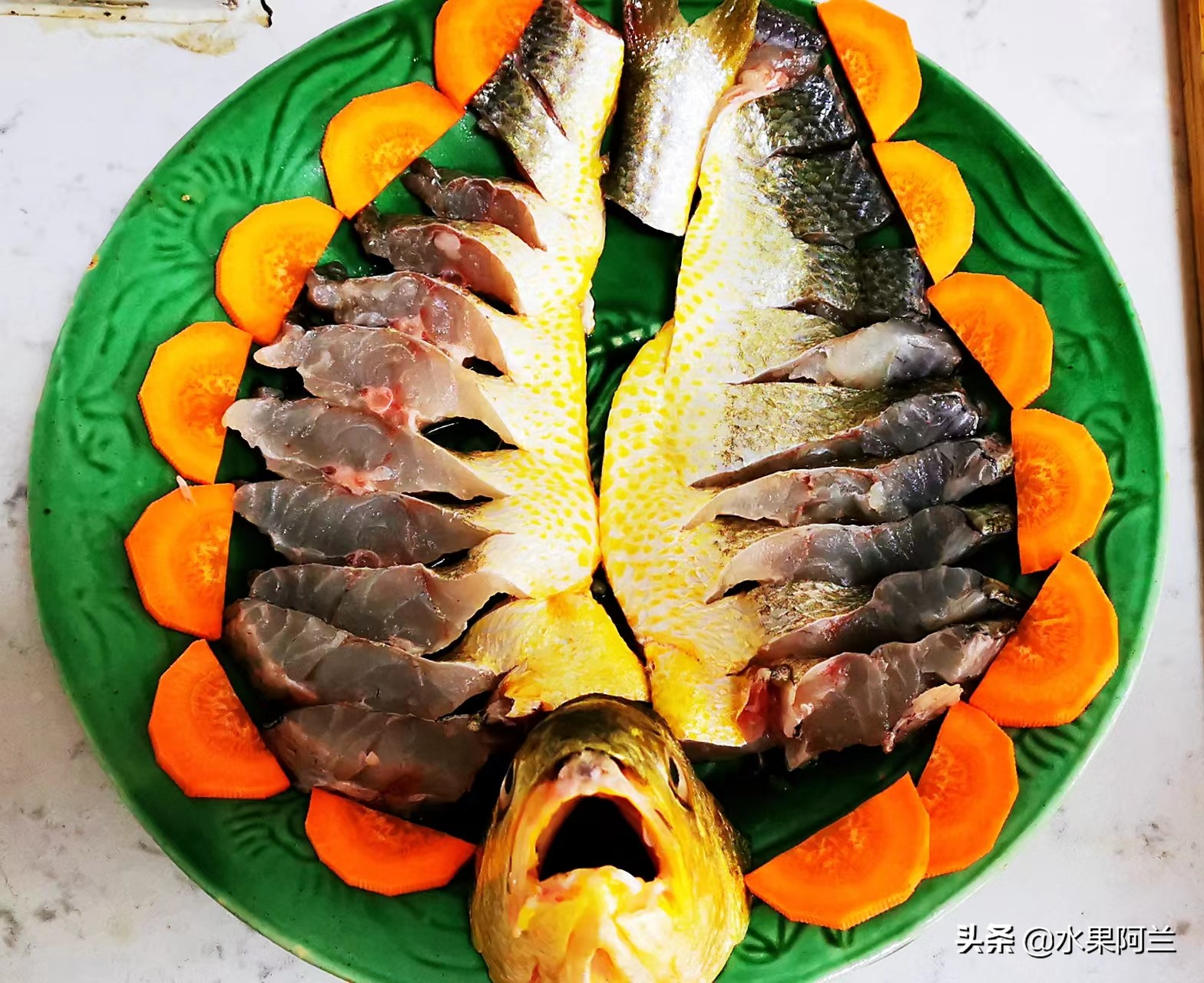 Make Fresh and Delicious Steamed Yellow Croaker in 3 Steps - iNEWS