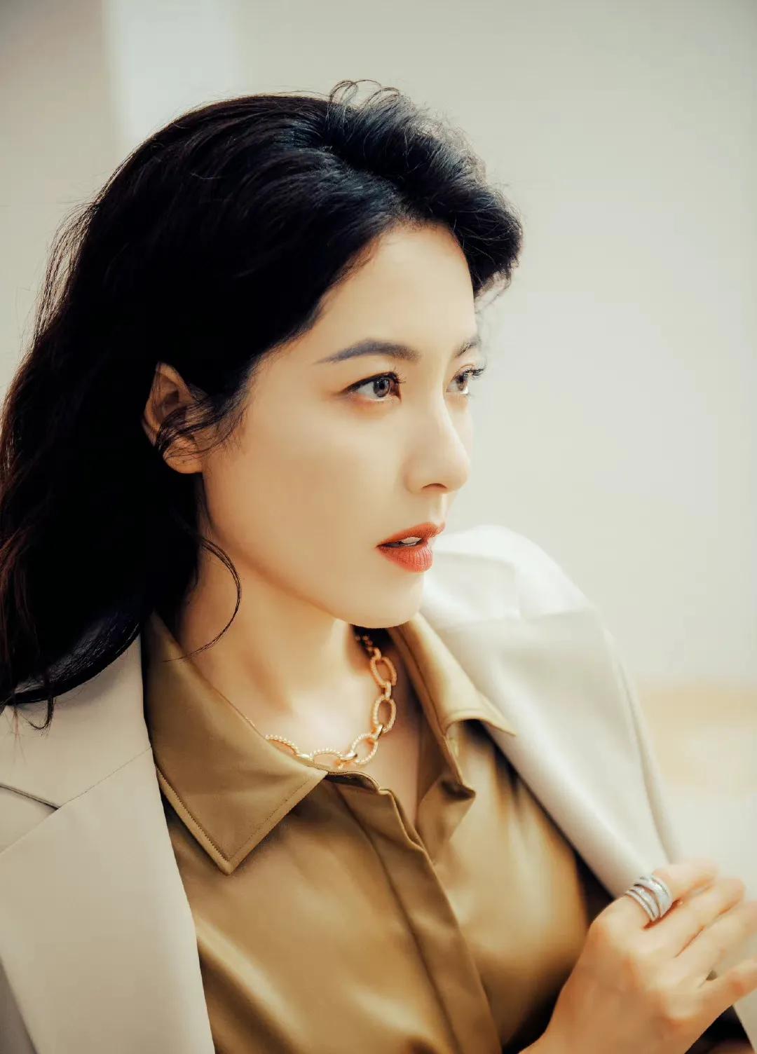 Actor Zeng Li: Known as a once-in-two-hundred-year beauty, why is she ...