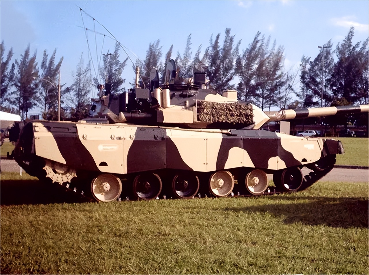 Introduction to the main battle tank of Osorio, Brazil - iNEWS