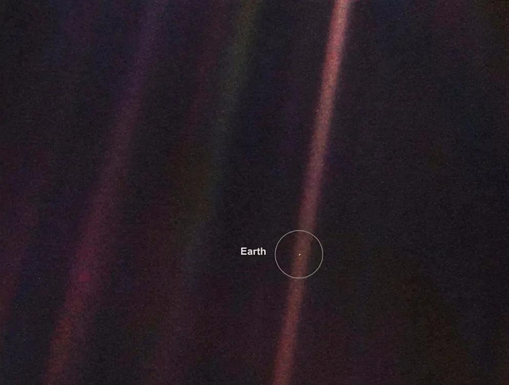 Voyager 1, which has flown 23.29 billion kilometers, and the last ...