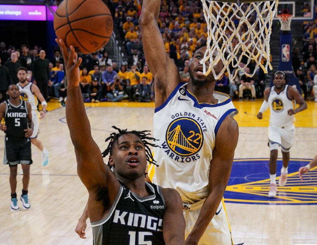 The Warriors won another city 126-125 to tie the score to 2-2, Curry ...