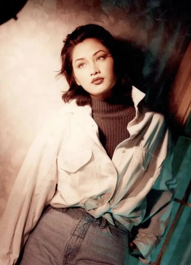 Examining Qu Ying, she is the leading heroine of the entertainment ...