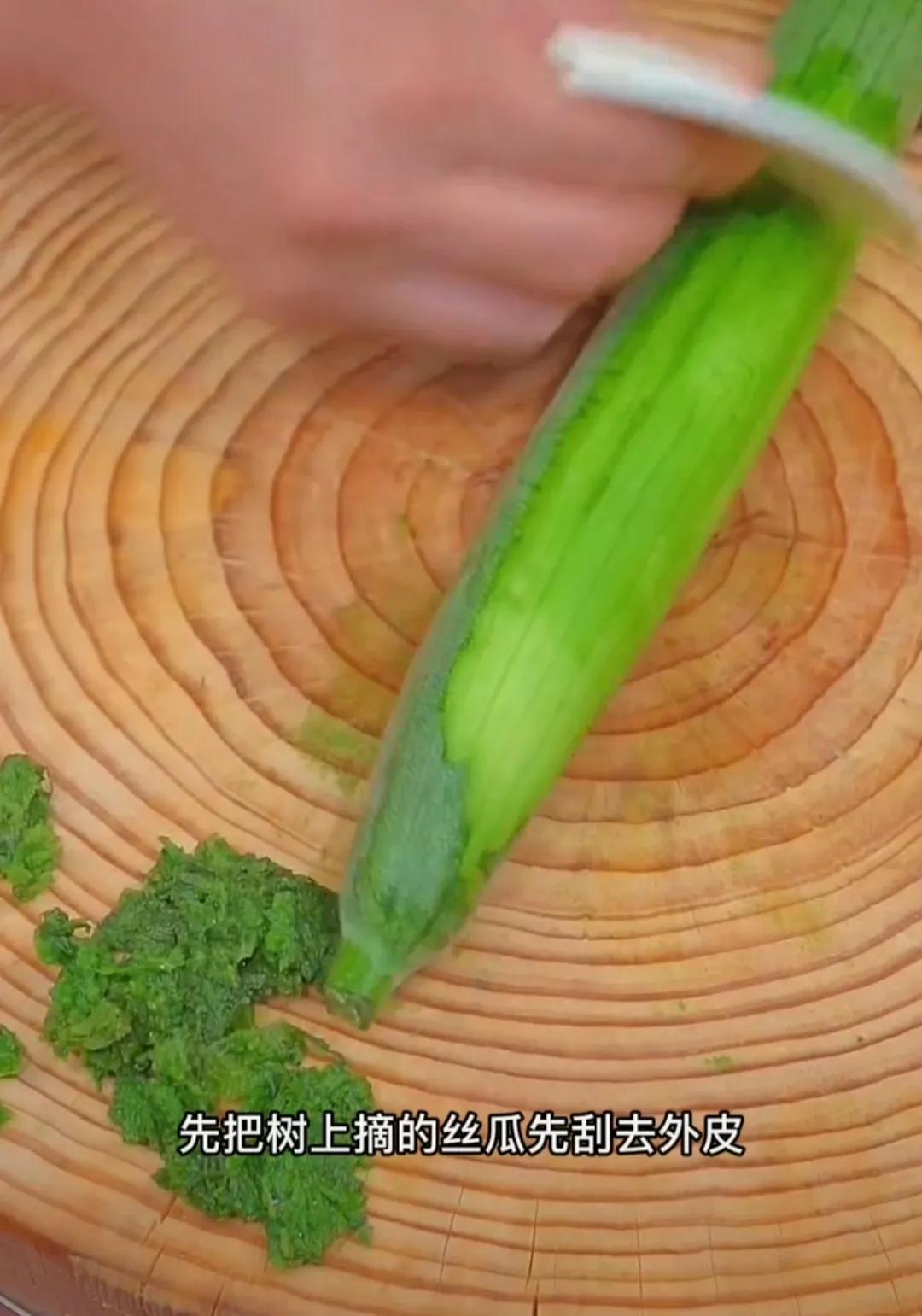 Now is the season to eat loofah, be sure to try this loofah egg soup ...