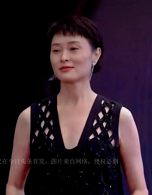 At the age of 51, Wu Yue's hair is thinning and aging like a cliff. He ...