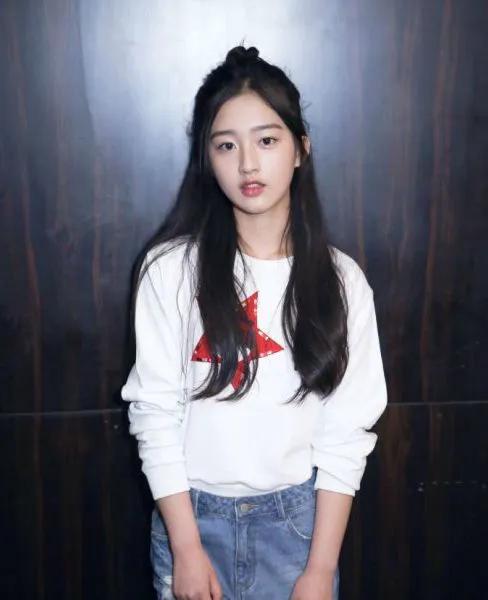 Photos of Deng Enxi - iNEWS