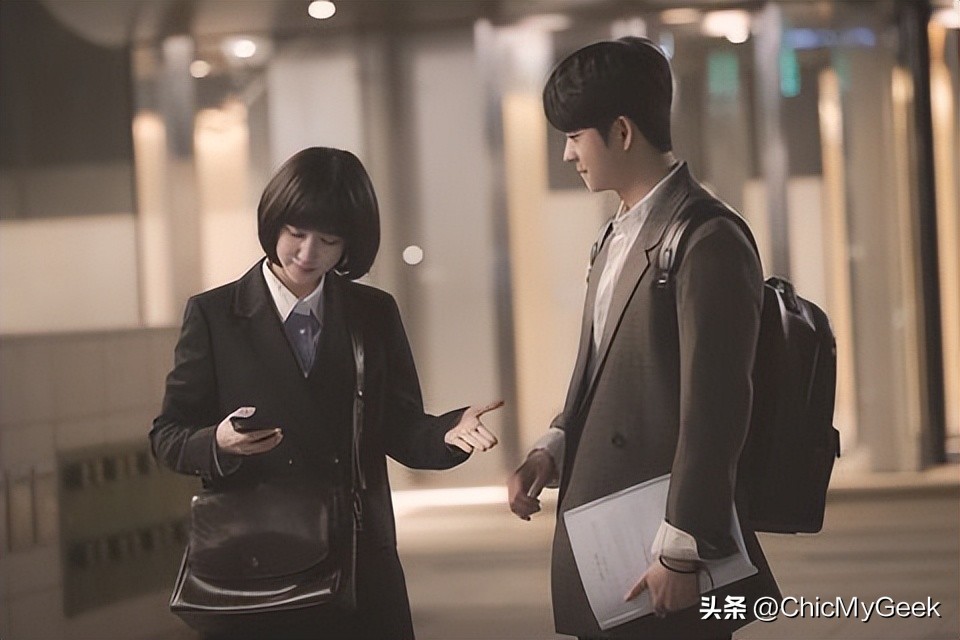 The ending of "The Very Lawyer Yu Yingzhen" 8 foreshadows the direction ...