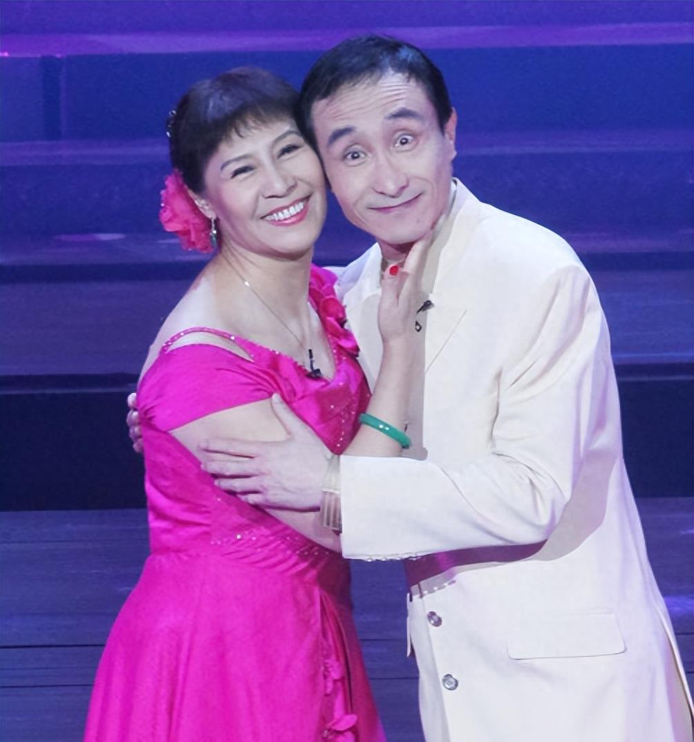 The wives of 16 comedy stars, Wu Yaohan, Huang Baiming, Chen Baixiang ...