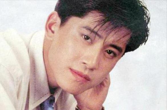 53-year-old Mao Ning appeared in commercial performances to make money ...