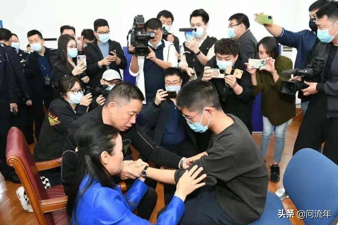 Sun Haiyang issued a post announcing that Sun Zhuo would return to Shenzhen, and we finally saw ...