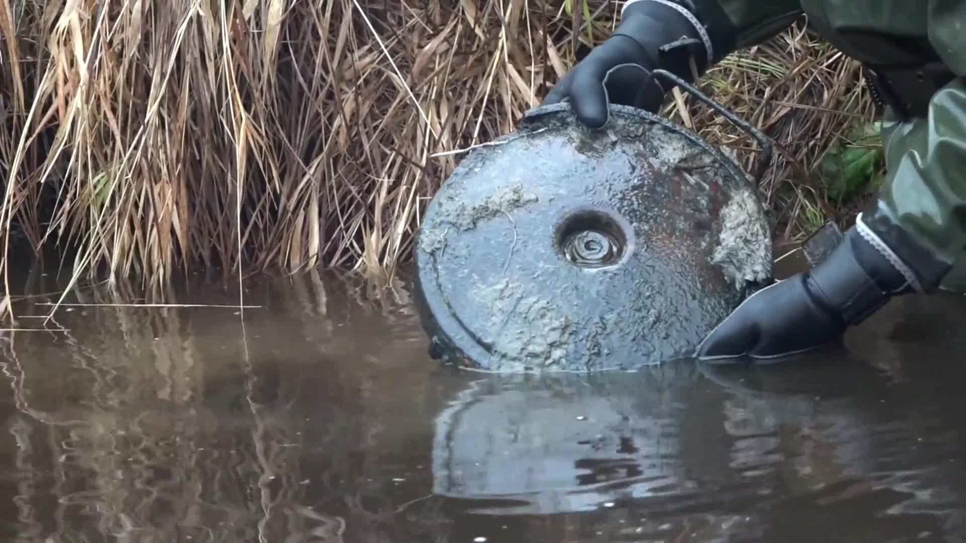 Tanks explode one by one! The Ukrainian army used "unknown weapons ...