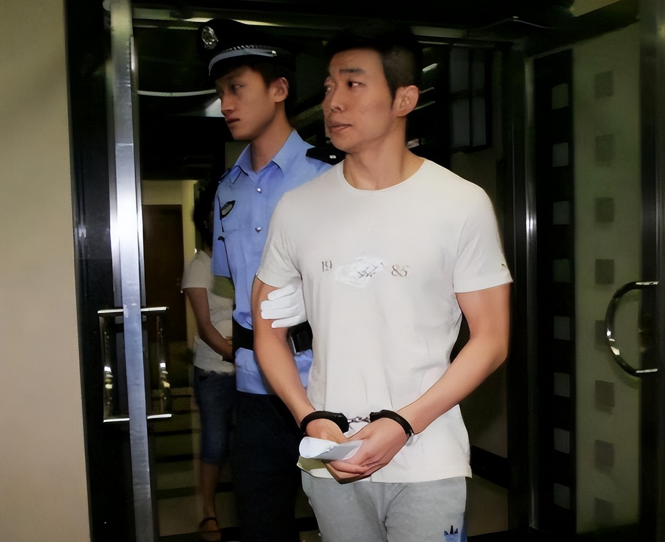 She debuted at the age of 23, married into a wealthy family at the age ...