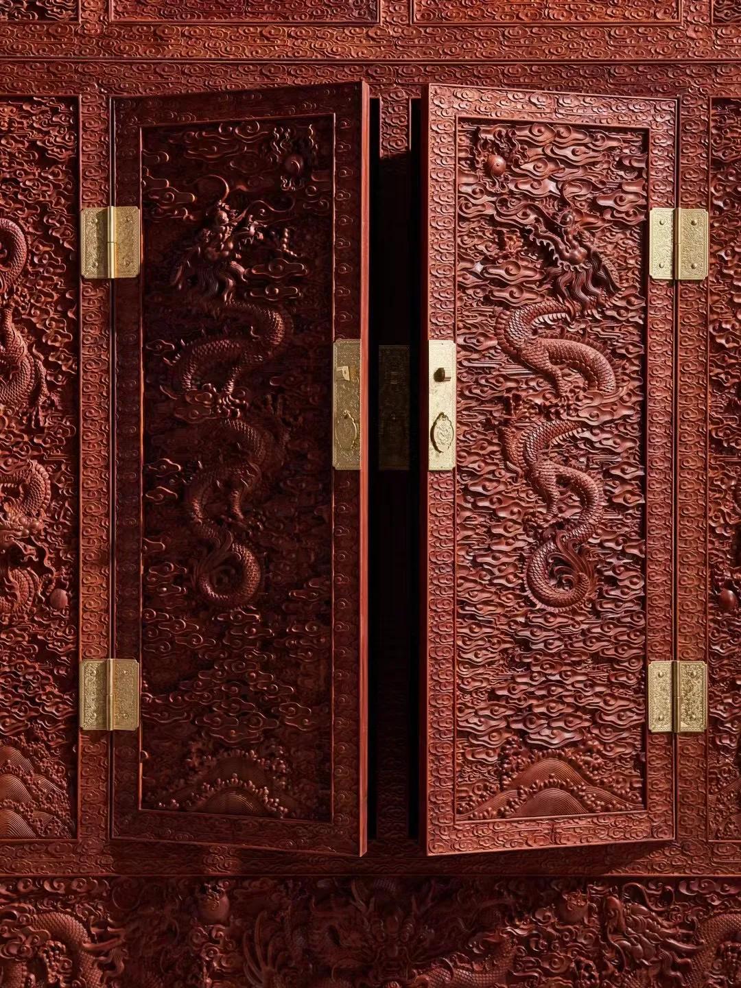 Oversized full carved dragon wardrobe, locker - iNEWS
