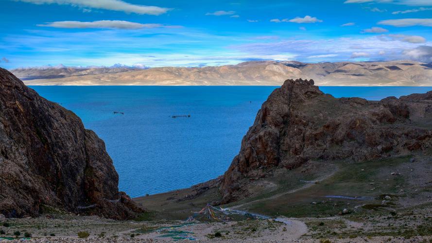 Exploring the ruins of the ancient Zhang Zhung Kingdom in Tibet ...