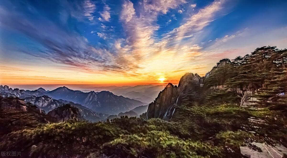 Take an inventory of China's shocking six famous mountains - iNEWS