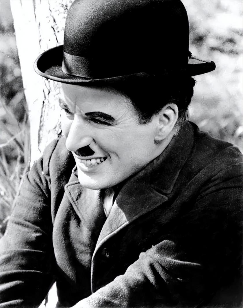 The pinnacle of Chaplin's silent film history, the lives of little ...