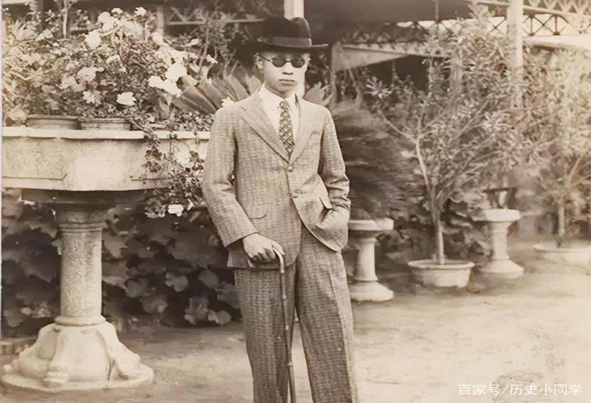 What did Puyi do as emperor? - iMedia