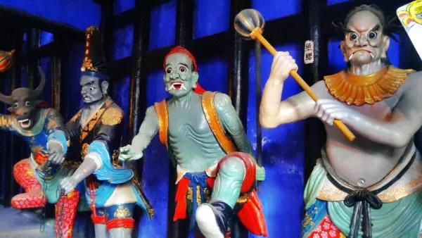 It turned out that the respected and feared King Yan Luo was just a ...