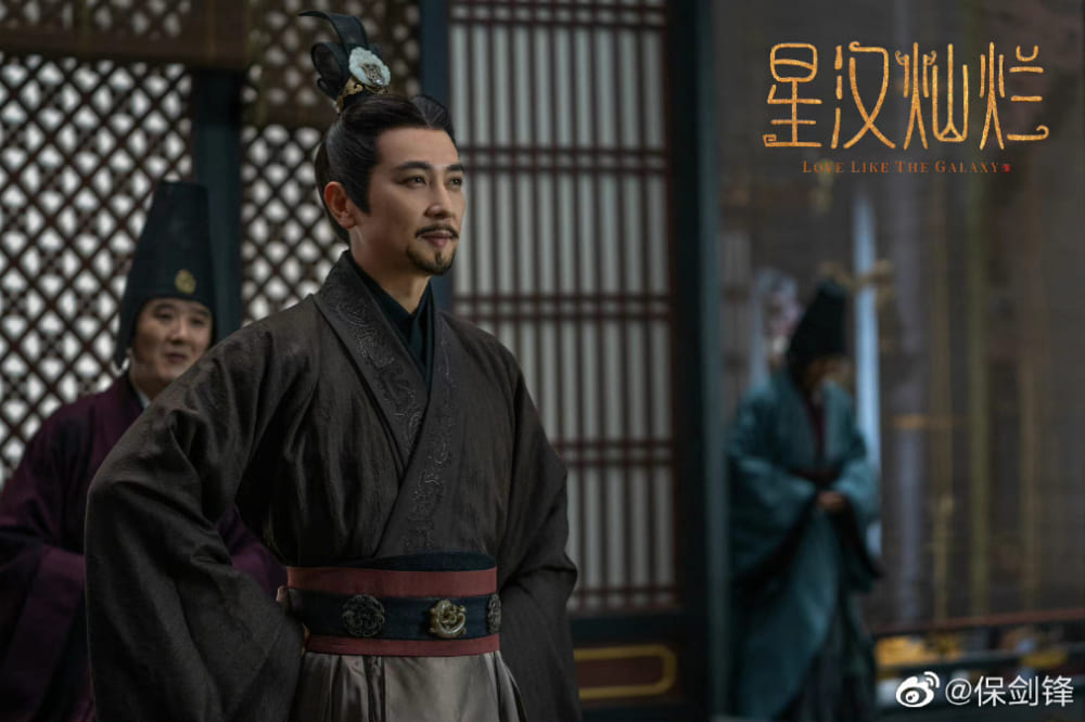 46-year-old Bao Jianfeng became an "Emperor Professional", and after ...