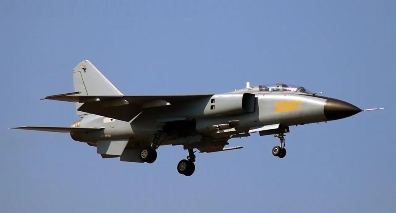 Flying Leopard JH 7A Fighter: The sword in the sky, the king of battle ...