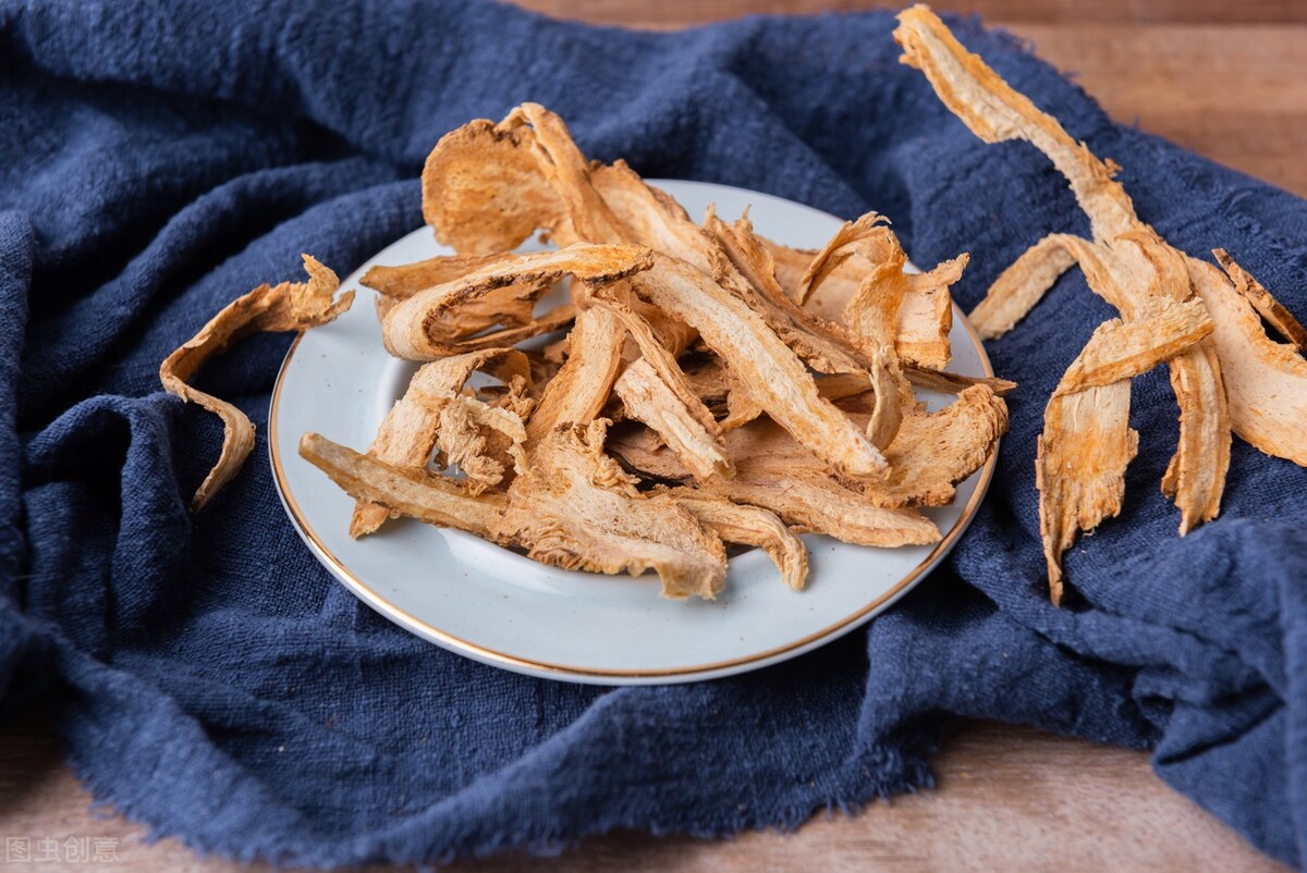 TCM bases its theory on "stasis" syndrome, and "eight methods for ...